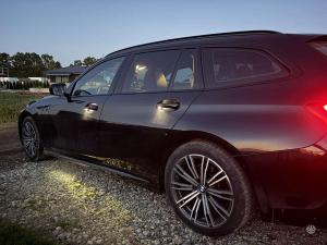 Melns BMW 320 2021 Kauņa, ar dzinēja tilpumu 2.00 L un nobraukumu 257 tūkst. km par 17890 €, foto 30 vietnē AUTOMOTO.COM.LV