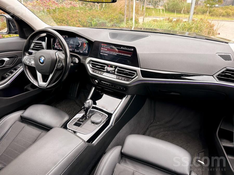 Melns BMW 320 2021 Rīga, ar dzinēja tilpumu 2.00 L un nobraukumu 218 tūkst. km par 16888 €, foto 8 vietnē AUTOMOTO.COM.LV
