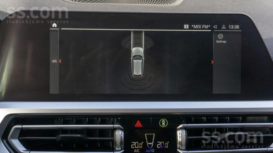 Black BMW 320 2021 in Riga, with an engine capacity of 2.00 L and mileage of 226 thousand km for 18590 €, photo 19 on AUTOMOTO.COM.LV