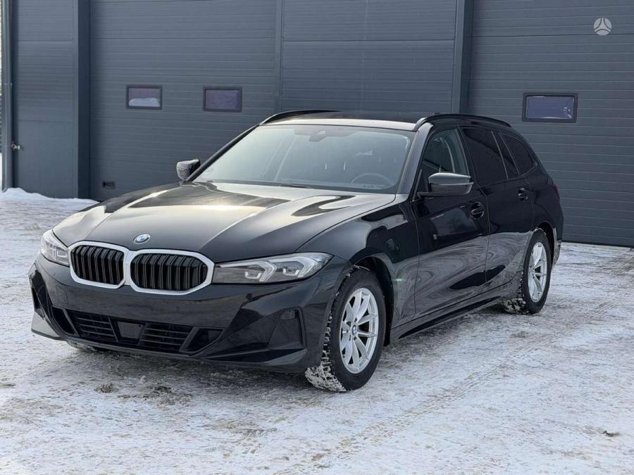 Black BMW 320 2022 in Kaunas, with an engine capacity of 2.00 L and mileage of 86 thousand km for 19650 €, photo 1 on AUTOMOTO.COM.LV