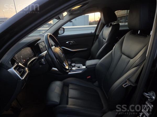 Melns BMW 320 2022 Rīga, ar dzinēja tilpumu 2.00 L un nobraukumu 150 tūkst. km par 19500 €, foto 4 vietnē AUTOMOTO.COM.LV