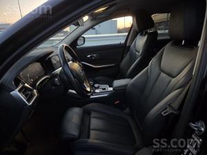 Melns BMW 320 2022 Rīga, ar dzinēja tilpumu 2.00 L un nobraukumu 150 tūkst. km par 19500 €, foto 5 vietnē AUTOMOTO.COM.LV