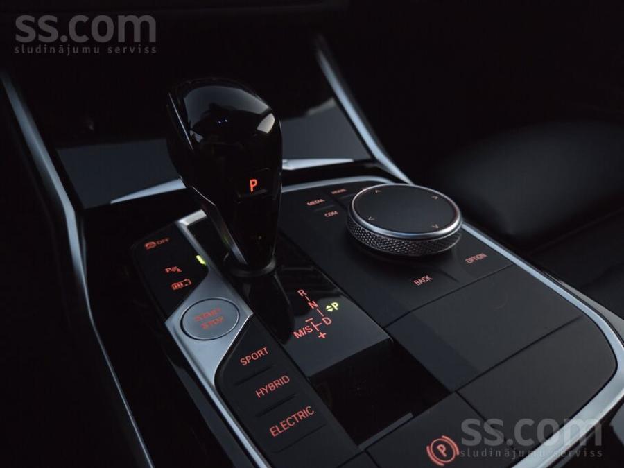 Melns BMW 320 2022 Rīga, ar dzinēja tilpumu 2.00 L un nobraukumu 150 tūkst. km par 19500 €, foto 9 vietnē AUTOMOTO.COM.LV
