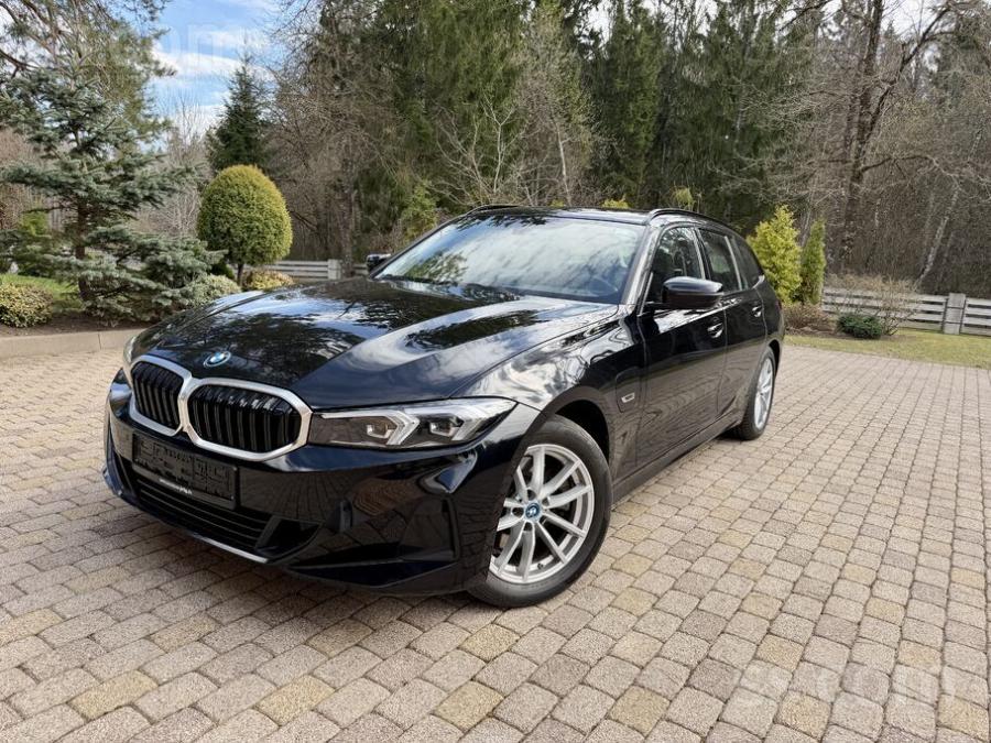 Black BMW 320 2022 in Saldus, with an engine capacity of 2.00 L and mileage of 124 thousand km for 23000 €, photo 1 on AUTOMOTO.COM.LV