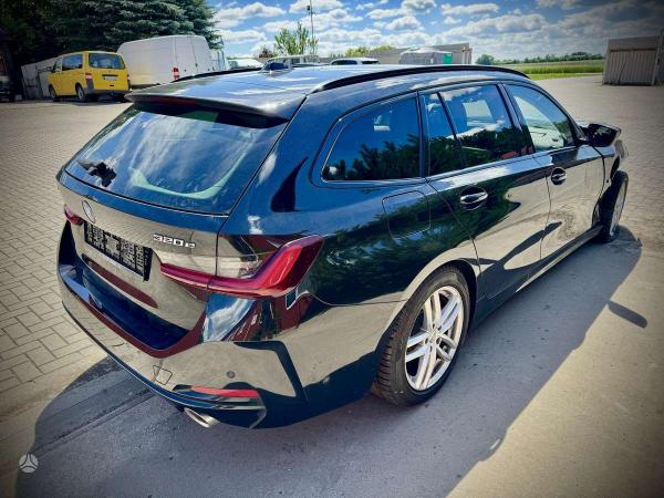 Melns BMW 320 2022 Prienai, ar dzinēja tilpumu 2.00 L un nobraukumu 93 tūkst. km par 8999 €, foto 2 vietnē AUTOMOTO.COM.LV