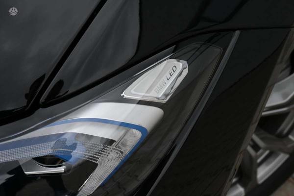 Black BMW 320 2022 in Kretinga, with an engine capacity of 2.00 L and mileage of 105 thousand km for 23499 €, photo 6 on AUTOMOTO.COM.LV