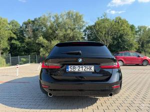 Black BMW 320 2022 in Vilnius, with an engine capacity of 2.00 L and mileage of 130 thousand km for 24000 €, photo 7 on AUTOMOTO.COM.LV