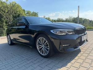 Black BMW 320 2022 in Vilnius, with an engine capacity of 2.00 L and mileage of 130 thousand km for 24000 €, photo 12 on AUTOMOTO.COM.LV