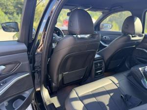 Black BMW 320 2022 in Vilnius, with an engine capacity of 2.00 L and mileage of 130 thousand km for 24000 €, photo 18 on AUTOMOTO.COM.LV