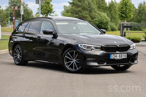 Black BMW 320 2022 in Jelgava, with an engine capacity of 2.00 L and mileage of 0 thousand km for 20500 €, photo 3 on AUTOMOTO.COM.LV