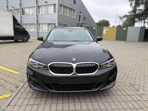 Black BMW 320 2022 in Marijampole, with an engine capacity of 2.00 L and mileage of 123 thousand km for 22900 €, photo 6 on AUTOMOTO.COM.LV