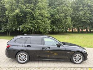 Black BMW 320 2022 in Marijampole, with an engine capacity of 2.00 L and mileage of 123 thousand km for 22900 €, photo 9 on AUTOMOTO.COM.LV
