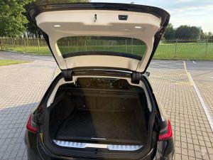 Black BMW 320 2022 in Marijampole, with an engine capacity of 2.00 L and mileage of 123 thousand km for 22900 €, photo 35 on AUTOMOTO.COM.LV