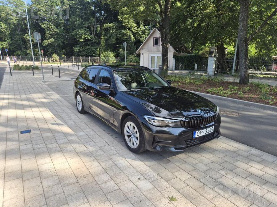 Black BMW 320 2022 in Riga, with an engine capacity of 2.00 L and mileage of 173 thousand km for 19900 €, photo 1 on AUTOMOTO.COM.LV