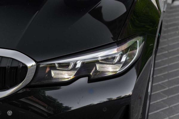 Melns BMW 320 2022 Viļņa, ar dzinēja tilpumu 2.00 L un nobraukumu 112 tūkst. km par 20950 €, foto 6 vietnē AUTOMOTO.COM.LV