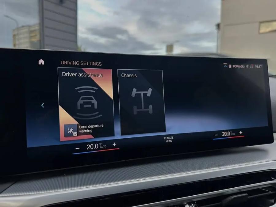 Melns BMW 320 2022 Jelgava, ar dzinēja tilpumu 2.00 L un nobraukumu 180 tūkst. km par 22700 €, foto 19 vietnē AUTOMOTO.COM.LV