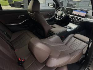 Melns BMW 320 2022 Jelgava, ar dzinēja tilpumu 2.00 L un nobraukumu 180 tūkst. km par 22700 €, foto 8 vietnē AUTOMOTO.COM.LV