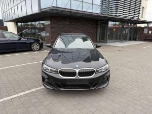 Black BMW 320 2022 in Marijampole, with an engine capacity of 2.00 L and mileage of 123 thousand km for 21900 €, photo 7 on AUTOMOTO.COM.LV