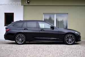 Black BMW 320 2022 in Tukums, with an engine capacity of 2.00 L and mileage of 198 thousand km for 21490 €, photo 12 on AUTOMOTO.COM.LV
