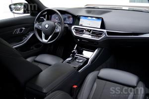 Black BMW 320 2022 in Tukums, with an engine capacity of 2.00 L and mileage of 198 thousand km for 21490 €, photo 13 on AUTOMOTO.COM.LV