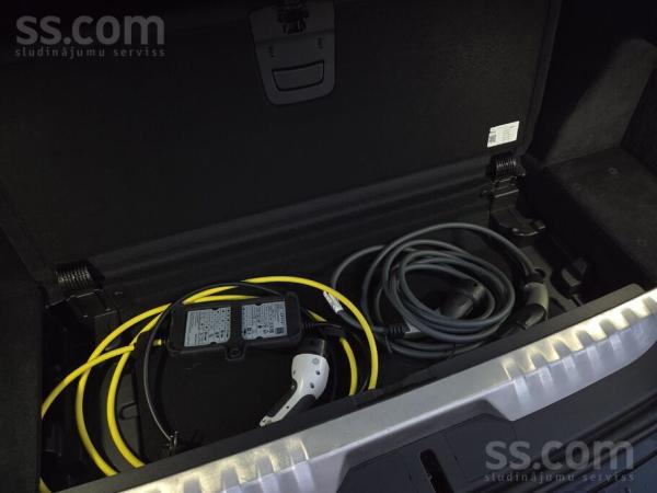 Черный БМВ 320 2022 в Рига, объемом двигателя 2.00 л и пробегом 150 тыс. км за 18900 €, фото 9 на AUTOMOTO.COM.LV