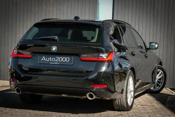 Black BMW 320 2022 in Tukums, with an engine capacity of 2.00 L and mileage of 178 thousand km for 21990 €, photo 4 on AUTOMOTO.COM.LV