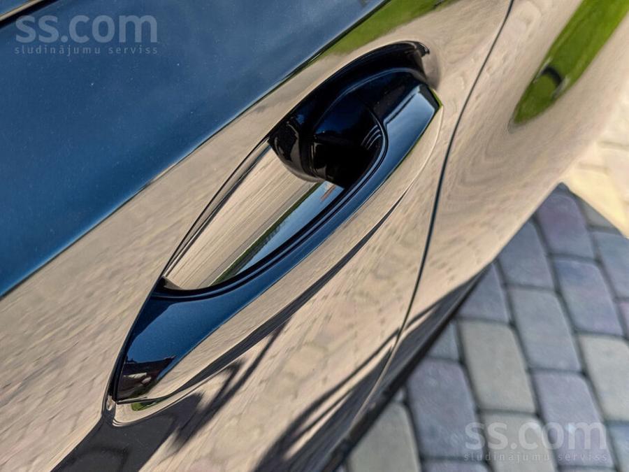 Melns BMW 320 2023 Rīga, ar dzinēja tilpumu 2.00 L un nobraukumu 179 tūkst. km par 26500 €, foto 24 vietnē AUTOMOTO.COM.LV
