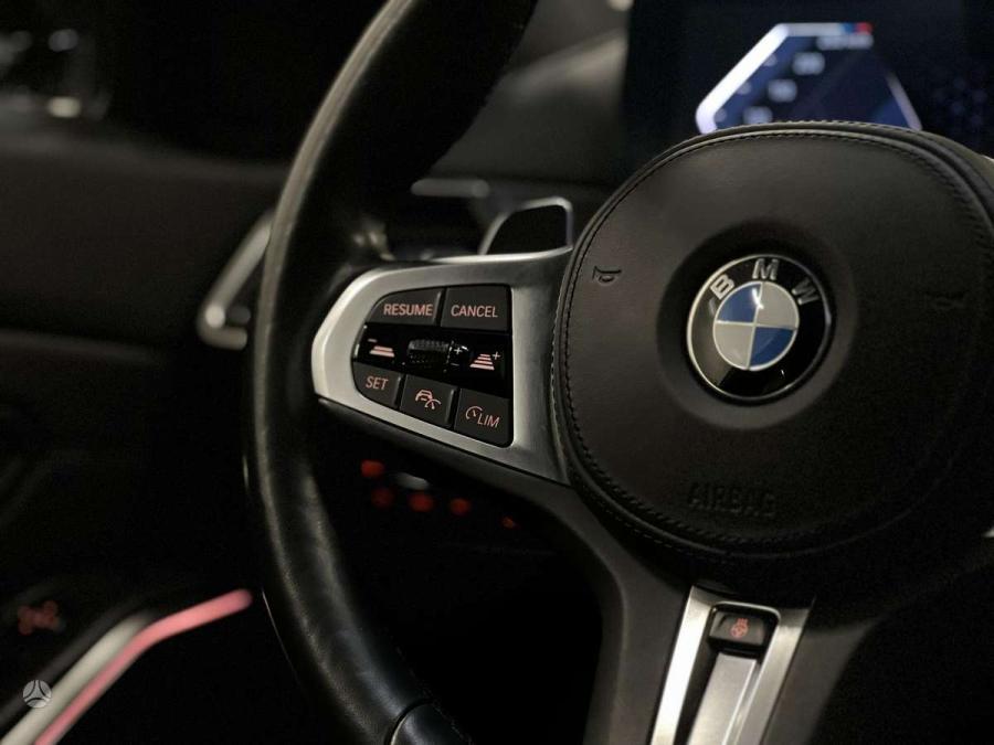 Black BMW 320 2023 in Vilnius, with an engine capacity of 2.00 L and mileage of 130 thousand km for 32499 €, photo 23 on AUTOMOTO.COM.LV