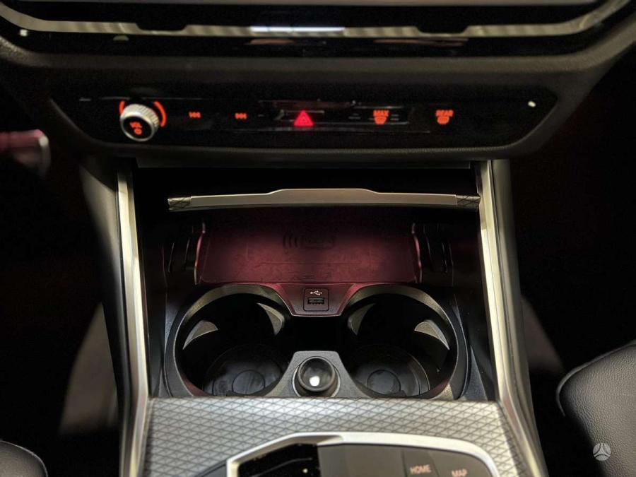 Black BMW 320 2023 in Vilnius, with an engine capacity of 2.00 L and mileage of 130 thousand km for 32499 €, photo 27 on AUTOMOTO.COM.LV