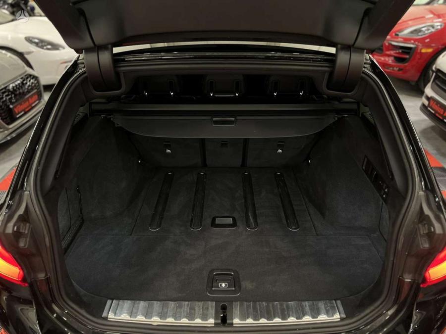 Black BMW 320 2023 in Vilnius, with an engine capacity of 2.00 L and mileage of 130 thousand km for 32499 €, photo 37 on AUTOMOTO.COM.LV