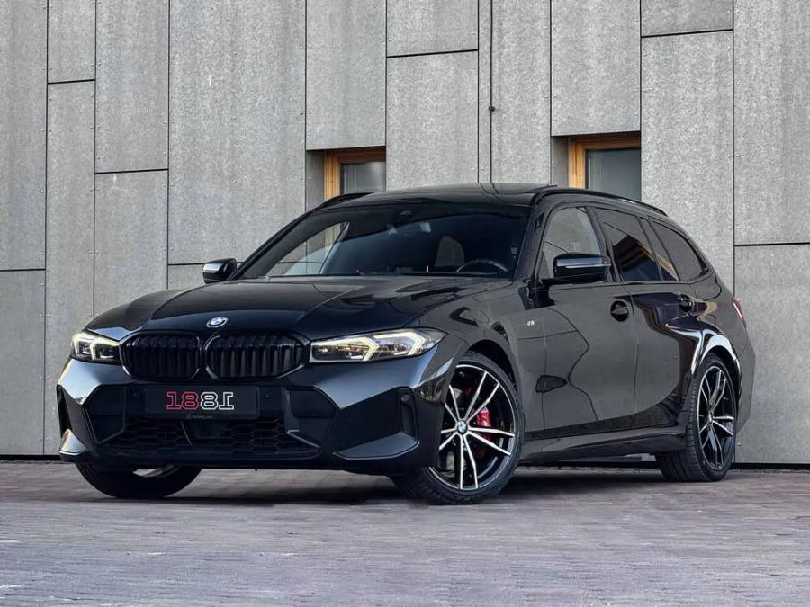 Black BMW 320 2023 in Riga, with an engine capacity of 2.00 L and mileage of 155 thousand km for 25500 €, photo 7 on AUTOMOTO.COM.LV