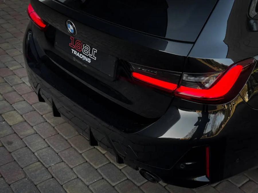 Black BMW 320 2023 in Riga, with an engine capacity of 2.00 L and mileage of 155 thousand km for 25500 €, photo 8 on AUTOMOTO.COM.LV