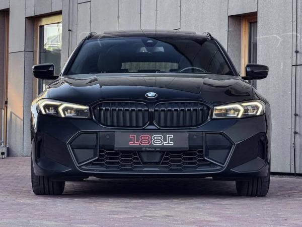 Black BMW 320 2023 in Riga, with an engine capacity of 2.00 L and mileage of 155 thousand km for 25500 €, photo 9 on AUTOMOTO.COM.LV