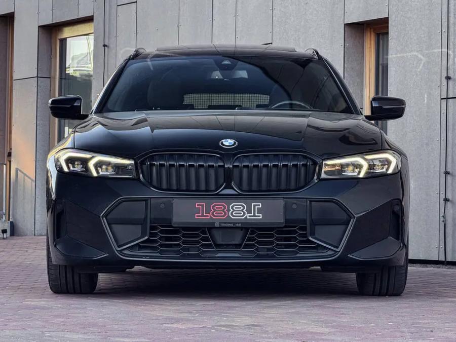 Black BMW 320 2023 in Riga, with an engine capacity of 2.00 L and mileage of 155 thousand km for 25500 €, photo 10 on AUTOMOTO.COM.LV