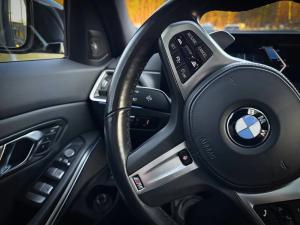 Black BMW 320 2023 in Riga, with an engine capacity of 2.00 L and mileage of 155 thousand km for 25500 €, photo 15 on AUTOMOTO.COM.LV
