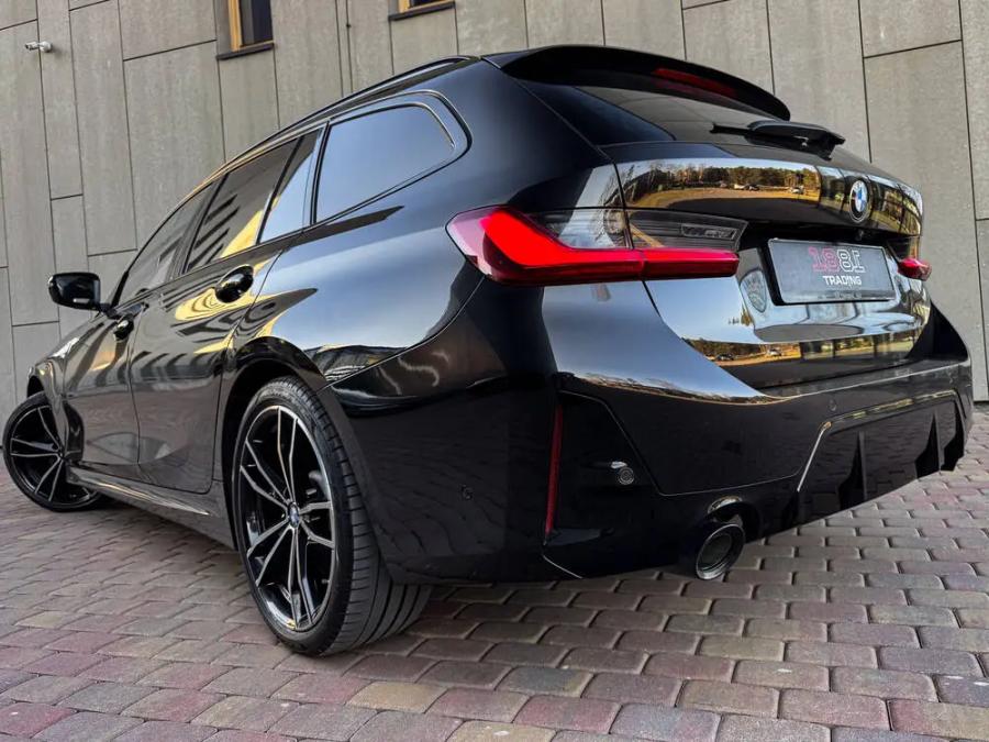 Black BMW 320 2023 in Riga, with an engine capacity of 2.00 L and mileage of 155 thousand km for 25500 €, photo 33 on AUTOMOTO.COM.LV