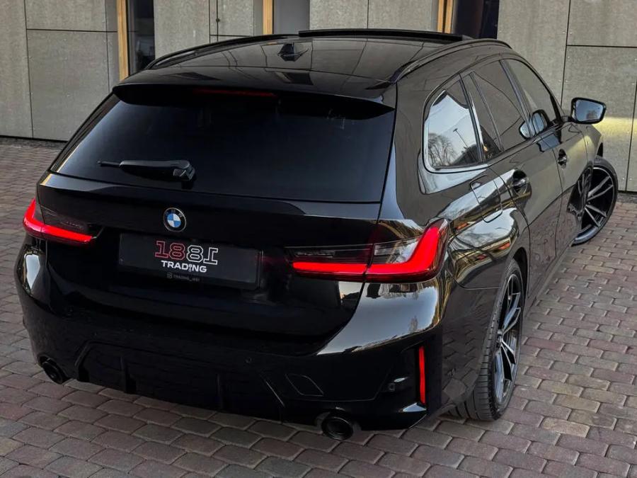 Black BMW 320 2023 in Riga, with an engine capacity of 2.00 L and mileage of 155 thousand km for 25500 €, photo 34 on AUTOMOTO.COM.LV