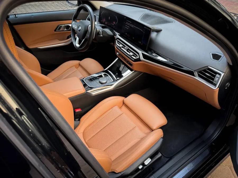 Black BMW 320 2023 in Riga, with an engine capacity of 2.00 L and mileage of 152 thousand km for 26500 €, photo 19 on AUTOMOTO.COM.LV