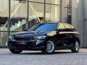 Black BMW 320 2023 in Riga, with an engine capacity of 2.00 L and mileage of 152 thousand km for 26500 €, photo 26 on AUTOMOTO.COM.LV