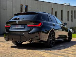 Melns BMW 320 2023 Rīga, ar dzinēja tilpumu 2.00 L un nobraukumu 179 tūkst. km par 26500 €, foto 4 vietnē AUTOMOTO.COM.LV