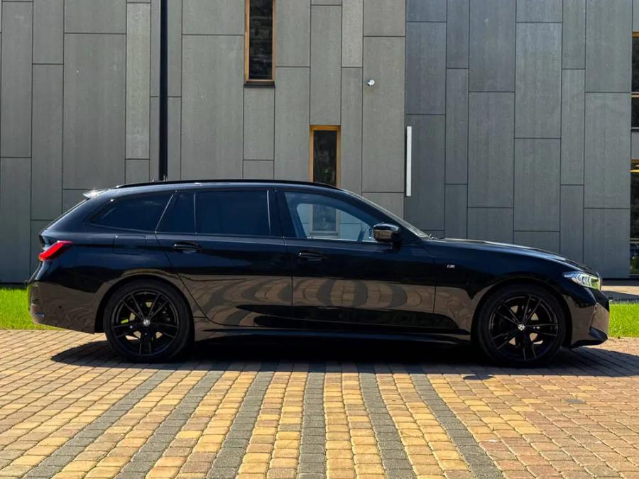 Melns BMW 320 2023 Rīga, ar dzinēja tilpumu 2.00 L un nobraukumu 179 tūkst. km par 26500 €, foto 8 vietnē AUTOMOTO.COM.LV