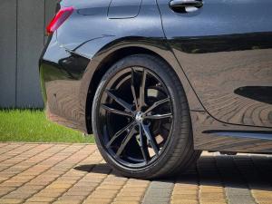 Melns BMW 320 2023 Rīga, ar dzinēja tilpumu 2.00 L un nobraukumu 179 tūkst. km par 26500 €, foto 13 vietnē AUTOMOTO.COM.LV