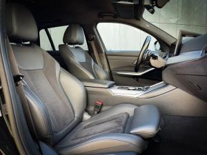 Melns BMW 320 2023 Rīga, ar dzinēja tilpumu 2.00 L un nobraukumu 179 tūkst. km par 26500 €, foto 31 vietnē AUTOMOTO.COM.LV