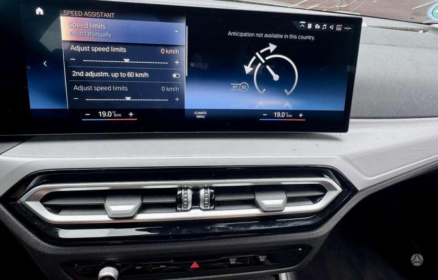 Черный БМВ 320 2023 в Пренай, объемом двигателя 2.00 л и пробегом 71 тыс. км за 13499 €, фото 27 на AUTOMOTO.COM.LV