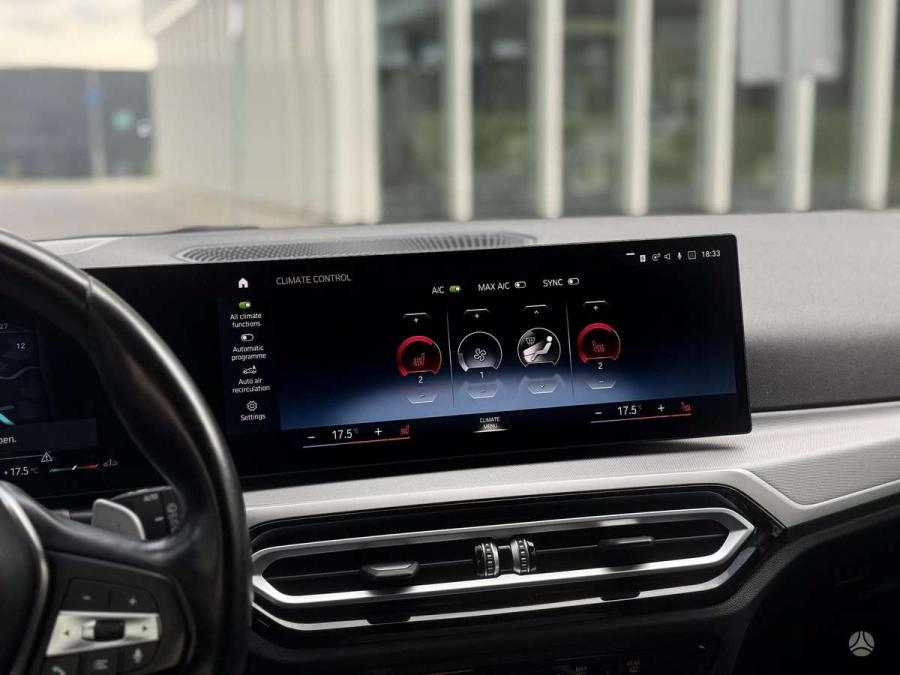 Black BMW 320 2023 in Vilnius, with an engine capacity of 2.00 L and mileage of 109 thousand km for 21999 €, photo 19 on AUTOMOTO.COM.LV