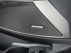 Black BMW 320 2023 in Riga, with an engine capacity of 2.00 L and mileage of 28 thousand km for 34800 €, photo 14 on AUTOMOTO.COM.LV