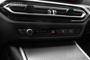 Melns BMW 320 2023 Rīga, ar dzinēja tilpumu 2.00 L un nobraukumu 193 tūkst. km par 24490 €, foto 14 vietnē AUTOMOTO.COM.LV