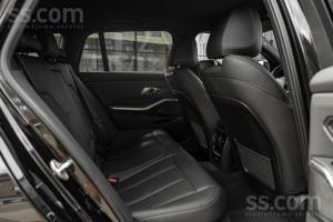 Melns BMW 320 2023 Rīga, ar dzinēja tilpumu 2.00 L un nobraukumu 193 tūkst. km par 24490 €, foto 31 vietnē AUTOMOTO.COM.LV