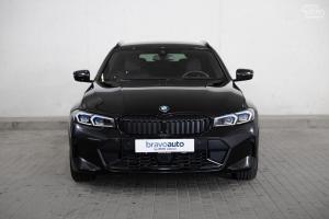 Black BMW 320 2023 in Vilnius, with an engine capacity of 2.00 L and mileage of 88 thousand km for 32988 €, photo 3 on AUTOMOTO.COM.LV