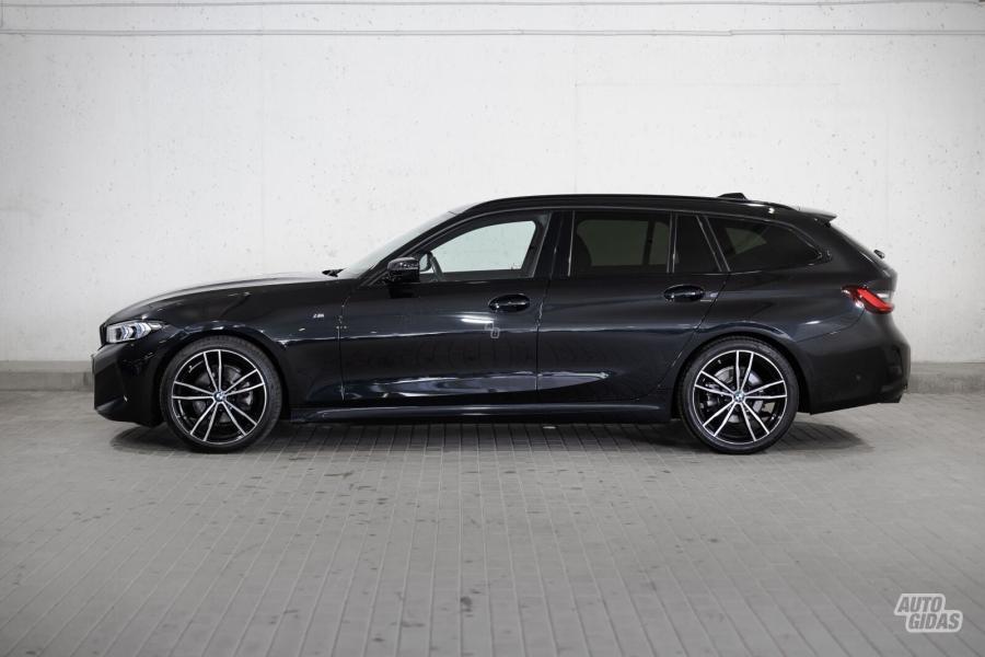Black BMW 320 2023 in Vilnius, with an engine capacity of 2.00 L and mileage of 88 thousand km for 32988 €, photo 5 on AUTOMOTO.COM.LV
